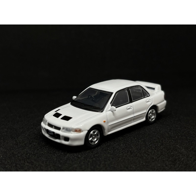 JKM 1/64 MITSUBISHI LANCER 1993 (white) | Shopee Philippines