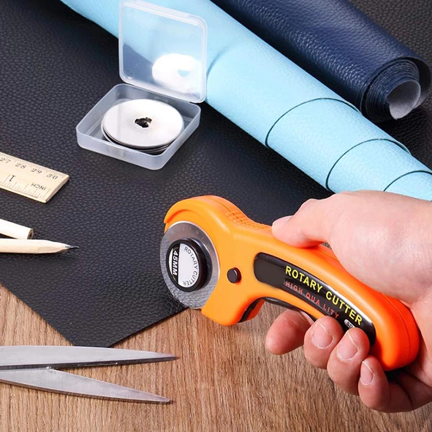 Rotary Cutter Kit 45mm Blades Manual Rotary Fabric Cutter with 5 Blades ...