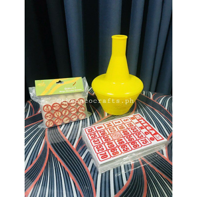 Bingo Set (Plastic Shaker, Wooden Bingo chips, and Bingo cards ...