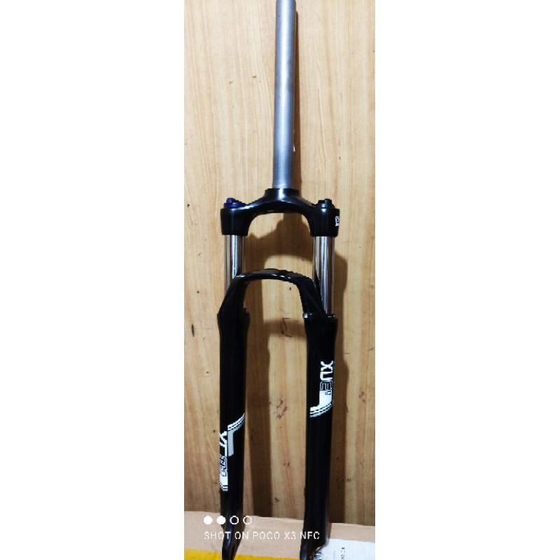 Suntour 29 XCR/XCM/27.5XCT Fork with lock out (ORIGINAL) | Shopee ...