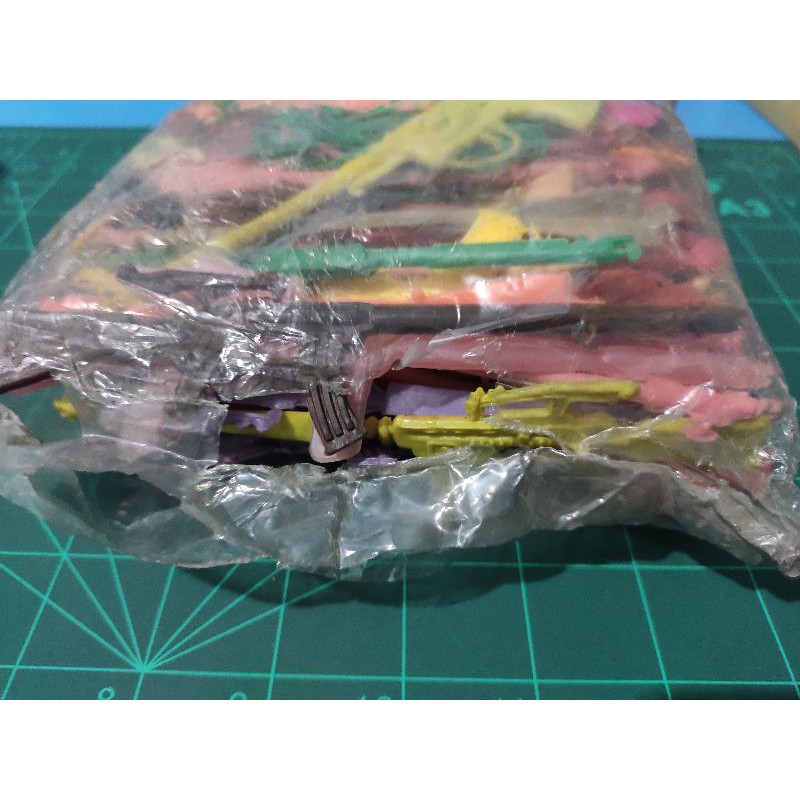 Vintage baril barilan 1 pack Palengke toys Batang90s | Shopee Philippines