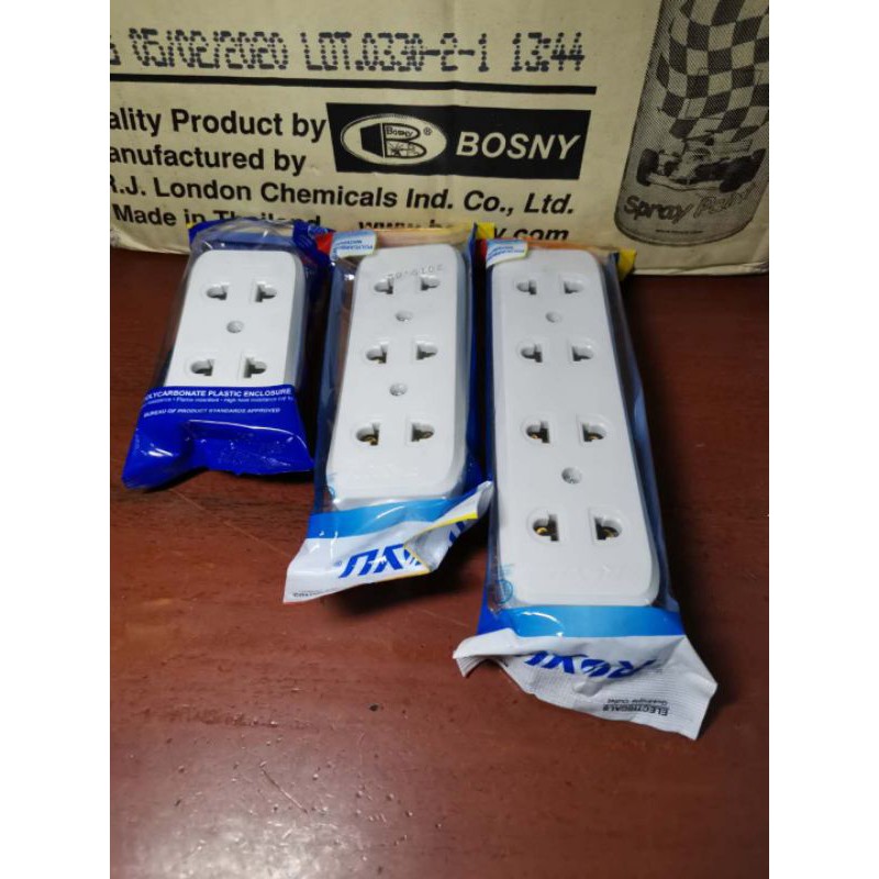 Royu extension universal outlet surface type.1gang, 2gang,3gang.10A ...