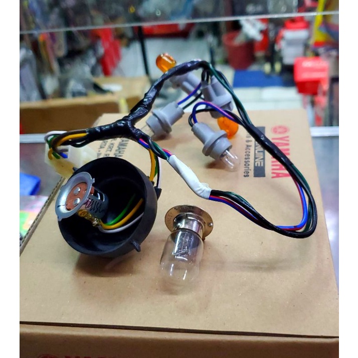 Headlight/ Flasher Socket With Bulb For Mio i 125 Yamaha Original ...