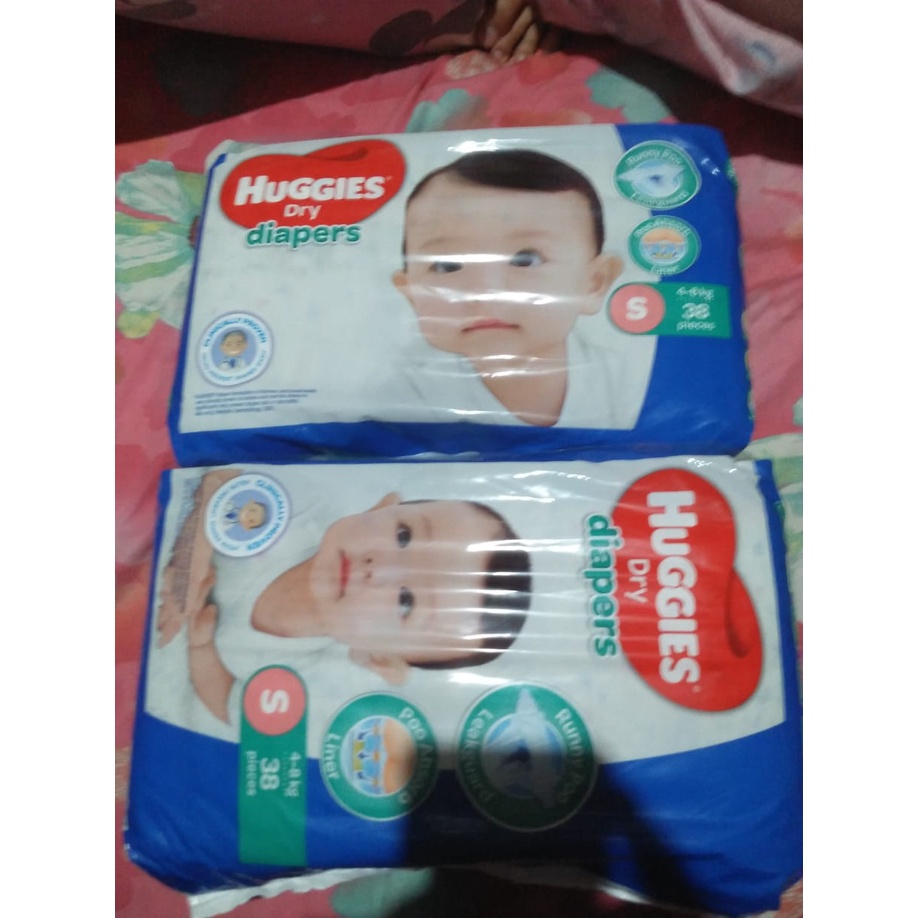 Huggies small tape 38pcs per pack | Shopee Philippines