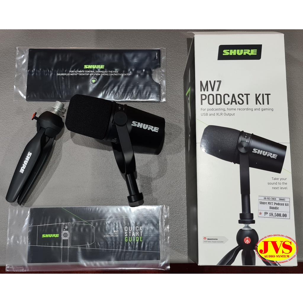 Shure MV7 USB and XLR Podcast Kit Microphone with Stand and USB Cable ...
