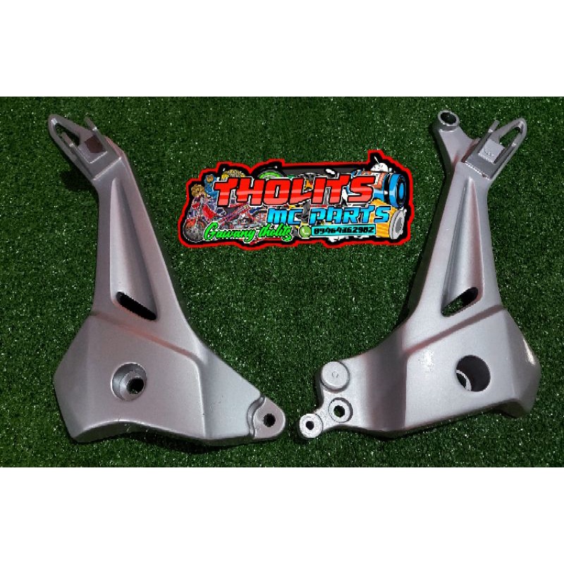PASSENGER FOOT REST(pair)/HONDA GENUINE PARTS/RS125.(second hand ...