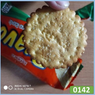 JM FG-0142 | JM Foods | Rebisco Bravo Cracker Biscuit 10's x 30g ...