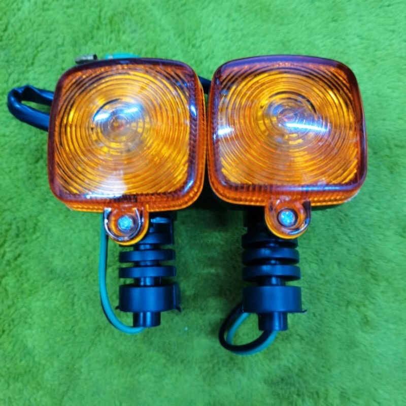 SIGNAL LIGHT ASSEMBLY FOR TMX155(set) | Shopee Philippines