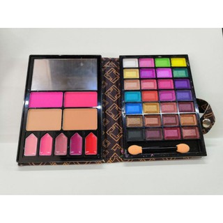 Eyeshadow Wallet Make Up Kit / Make Up Set Wallet with pressed powder ...