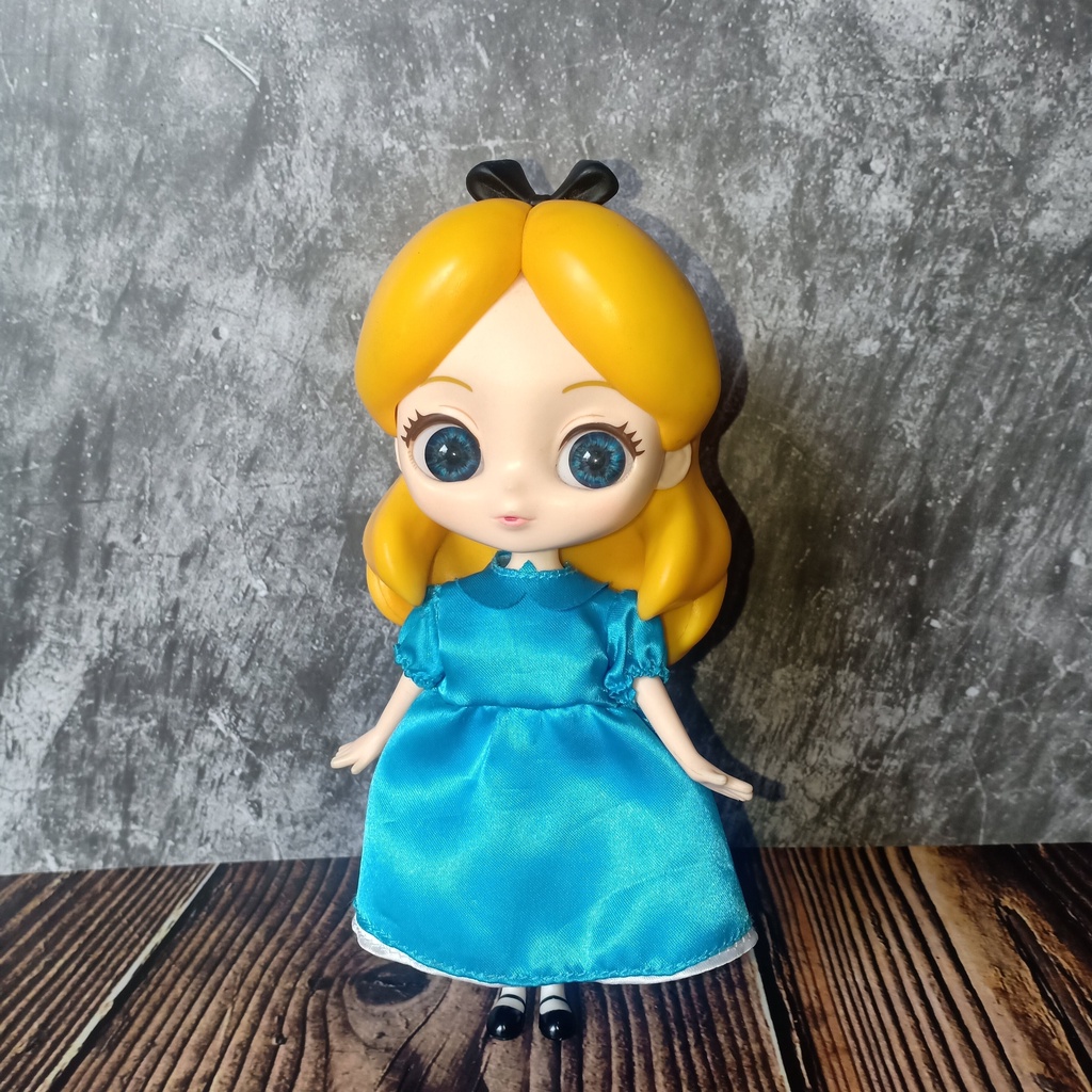 Sega Cuicui Disney Alice in Wonderland Doll Preloved | Shopee Philippines