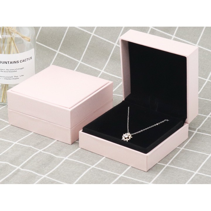 (10 pieces) Luxury Flip Jewelry box with black insert | Shopee Philippines