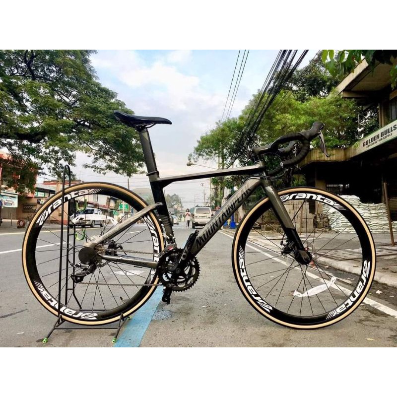 ORIGINAL MOUNTAINPEAK STRIKER 2X8| ROADBIKE 700C SHIMANO CLARIS| CASSETTE TYPE | Shopee Philippines