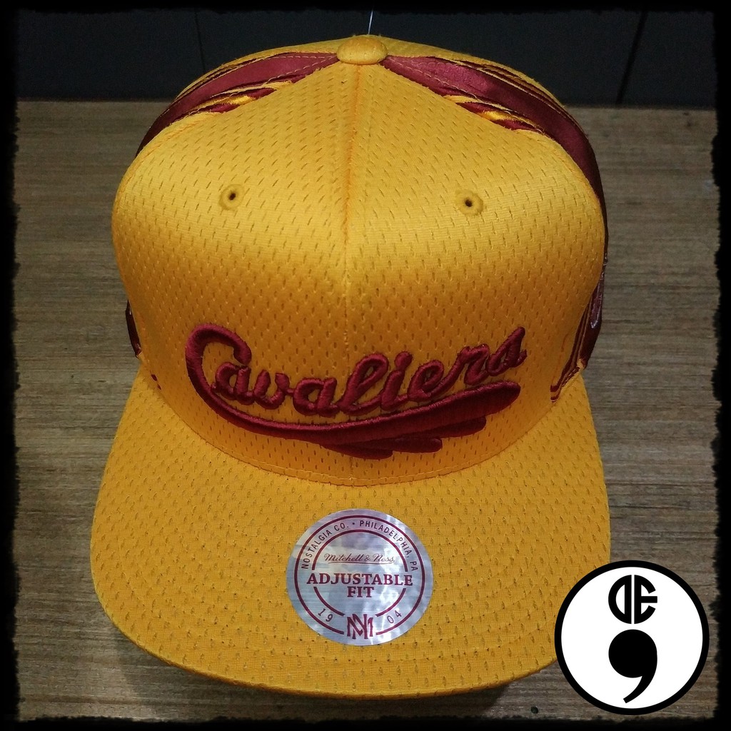 Mitchell and Ness Micro Suede Cleveland Cavaliers Snapback OS ...