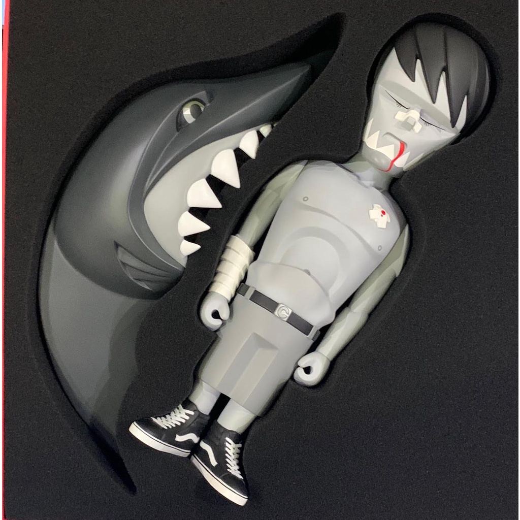Coarse Toys Figure Vinyl Art Toy - Jaws Pain - Signature Version ...