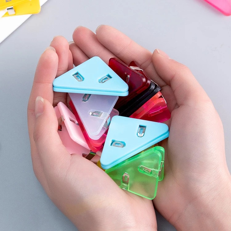 Triangle Paper Corner Clips Page Holder School Stationery Corner Clip ...