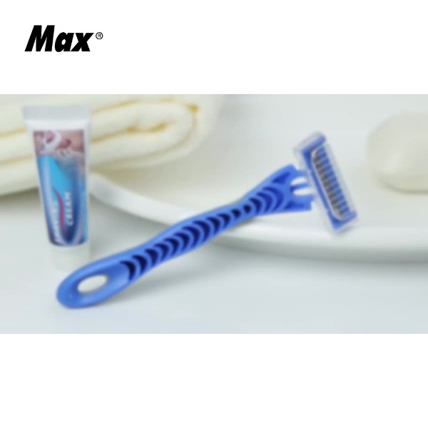 MAX RAZOR QUOTTRO 3 BLADES RAZORS ( 2 RAZORS ) | Shopee Philippines