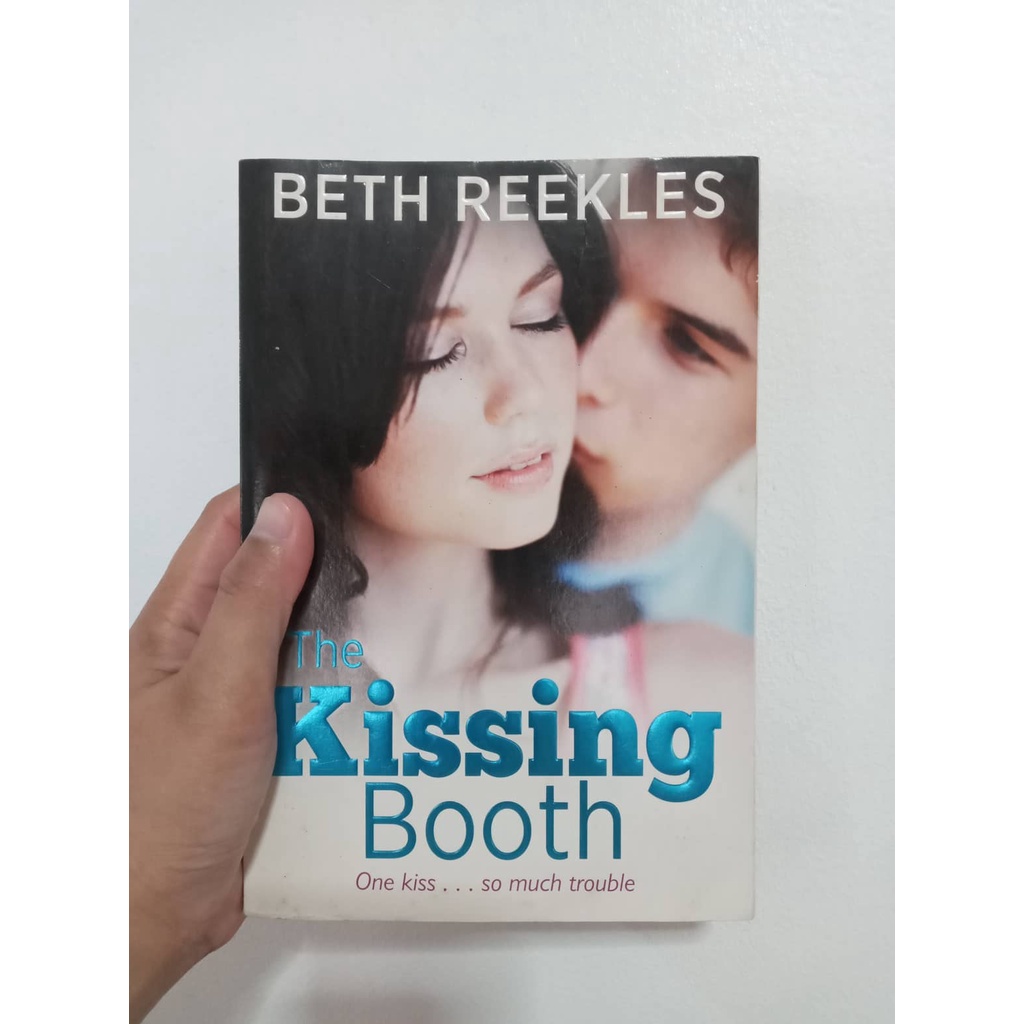 The Kissing Booth by Beth Reekles preloved | Shopee Philippines