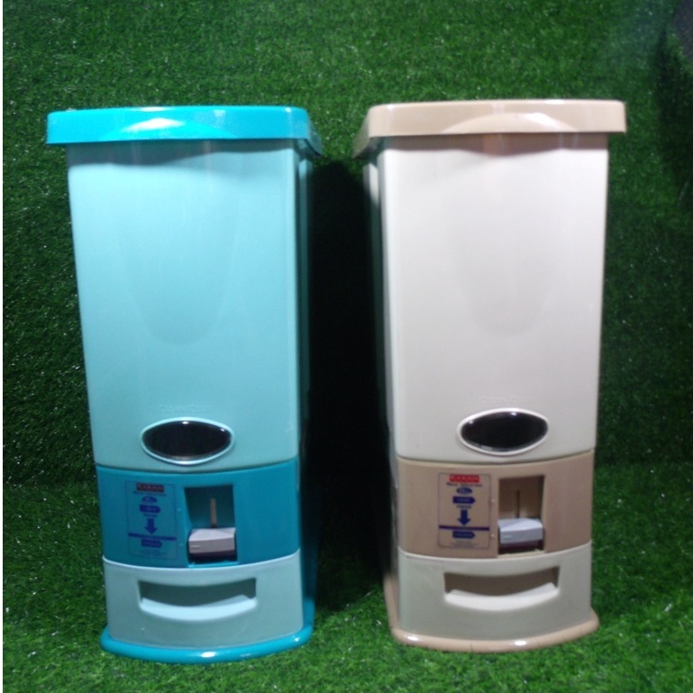 #806 Clean Club 28kg Rice Master/Rice Dispenser (Biege & Green ...