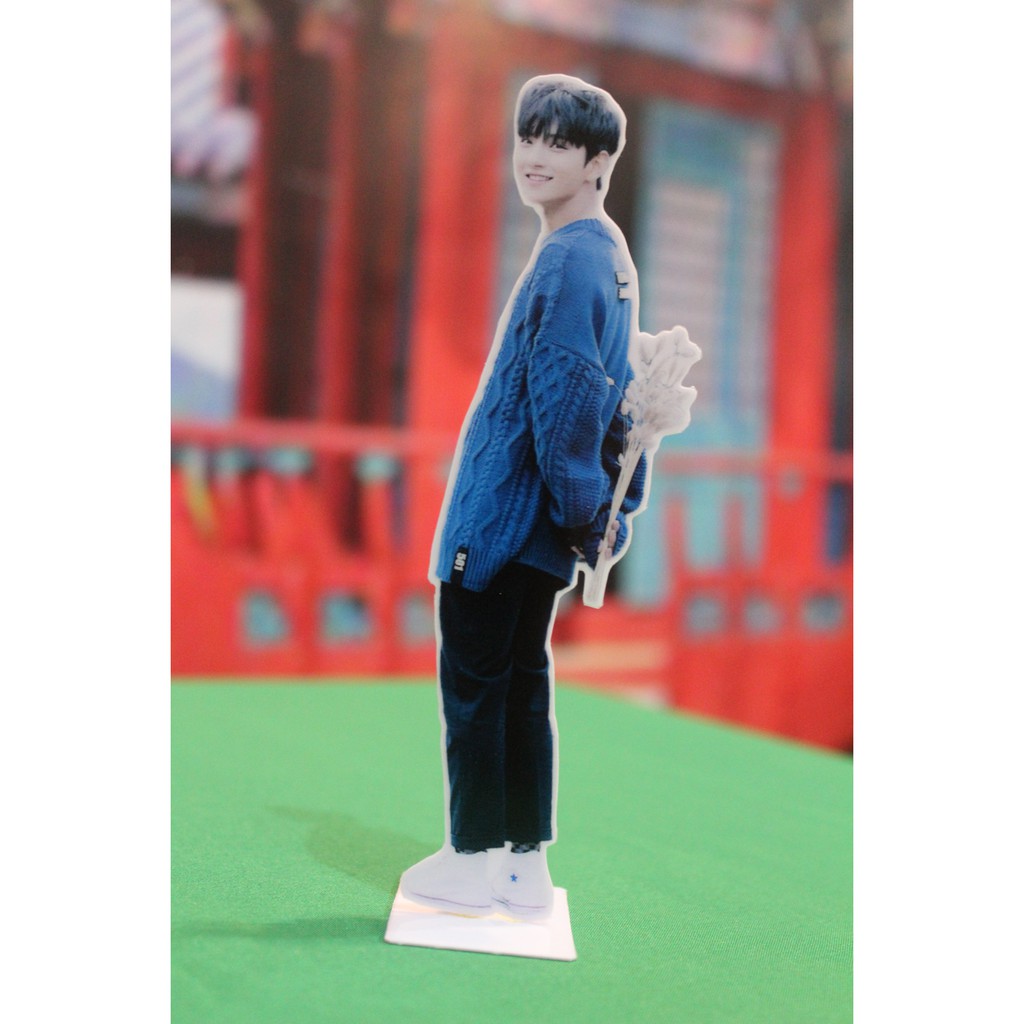 5 inches Seventeen Joshua Standee | Shopee Philippines