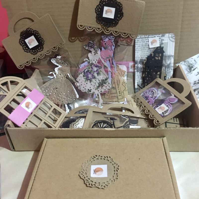 Overloaded papercrafts for journaling, scrapbooking aesthetics by ...