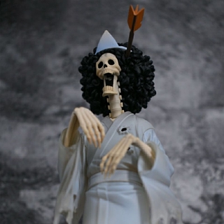 One Piece Brook (Wano Ghost Ver.) Humming Brook DXF Figure Straw Hat ...