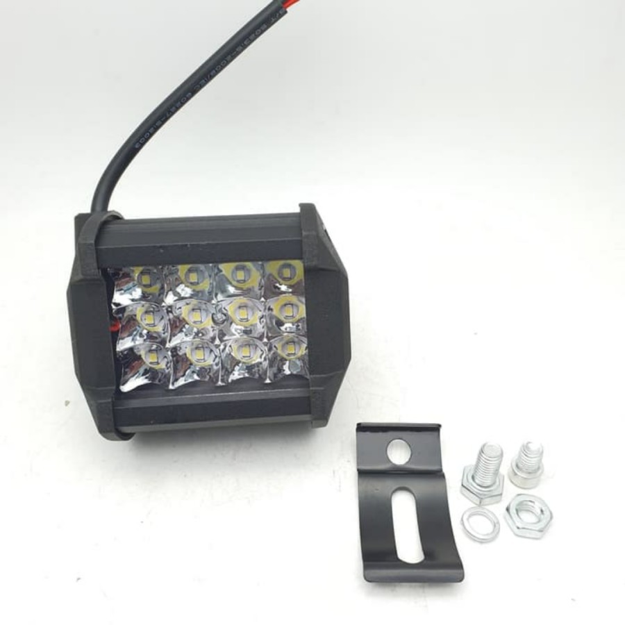 12 Eyes Strobe Spotlight Off Road Spotlight / Quality LED Spotlight Box ...