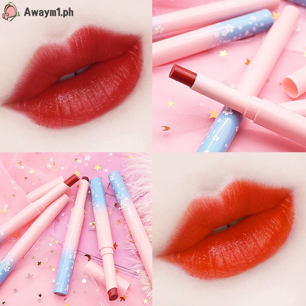 Cute RED Tube Mouth Red Brick Red Aunt Lipstick Is Not Easy Sweet ... Cute RED Tube Mouth Red Brick Red Aunt Lipstick Is Not Easy Sweet ...