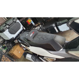 SMOK deluxe carbon seat/camel back seat for ADV 150, NMAX V2, AEROX V2 ORIGINAL | Shopee Philippines