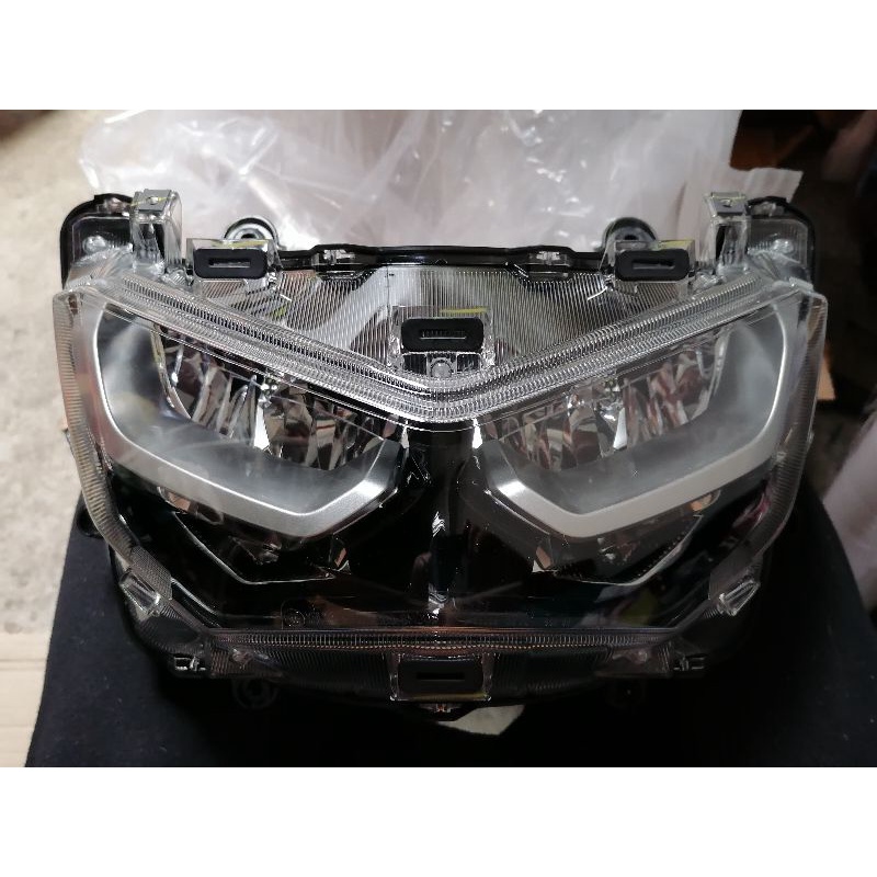 Genuine Yamaha Headlight assembly for NMAX v2 | Shopee Philippines