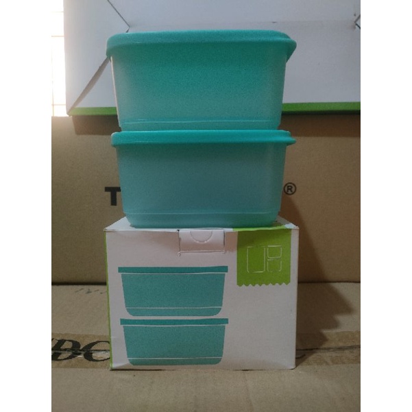 Tupperware 2pc Fridgemate Small Square Rounds Set 650ml | Shopee ...