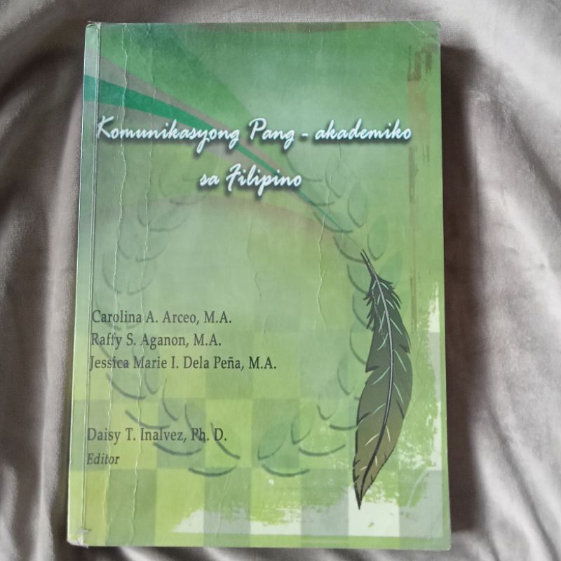 Komunikasyong Pang-akademiko sa Filipino textbook | Shopee Philippines