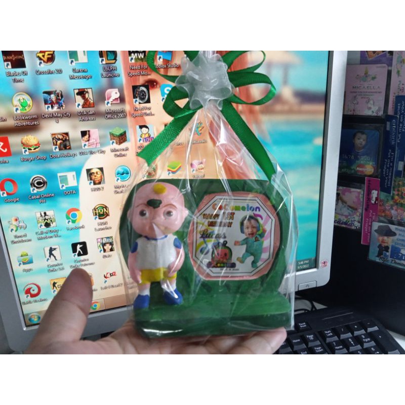 Lowest Price Cocomelon Picture Frame 1pc Souvenirs and giveaways for ...