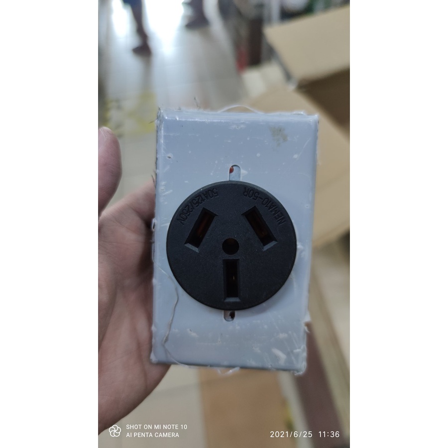 Creston Electrical Outlet Socket Type I Plug 50Amps 250V Nema10 - 50P ...