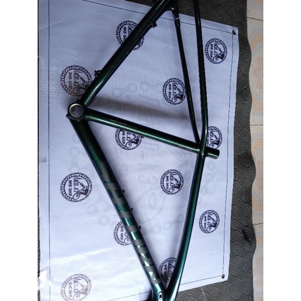 saturn janus frame 27.5 16" chameleon green color same chisel ...