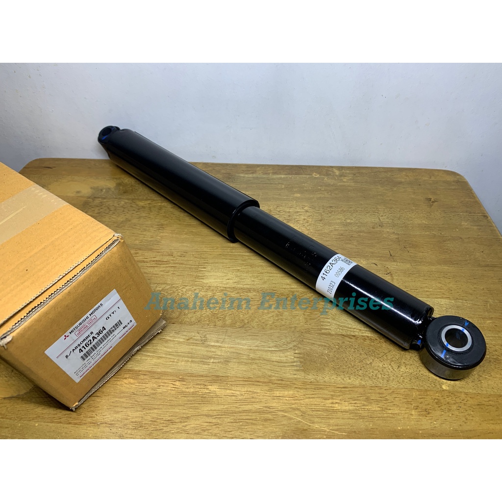 Mitsubishi Montero 2016 - 2021 Shock Absorber Rear - 4162A364 | Shopee ...