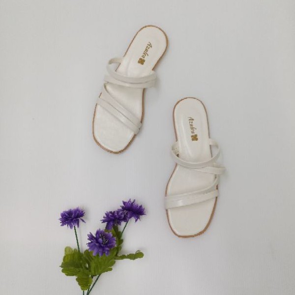 Azalea Clarissa in White - Flat Sandals | Shopee Philippines