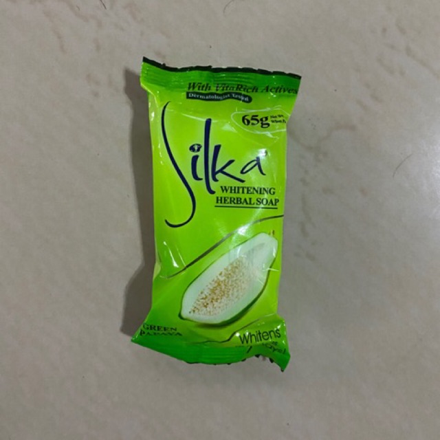 Silka Green Papaya Whitening Herbal Soap 65g | Shopee Philippines