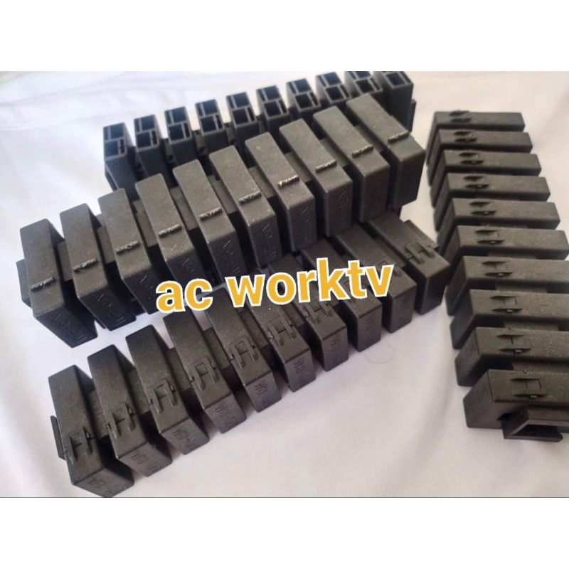 Plastic fuse holder empty standard (sold per piece ) | Shopee Philippines