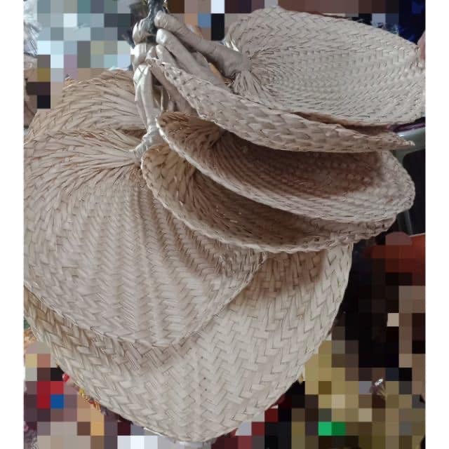 PAMAYPAY Native Anahaw Abaniko Hand Fan 11-12" and 13-14" - No design ...