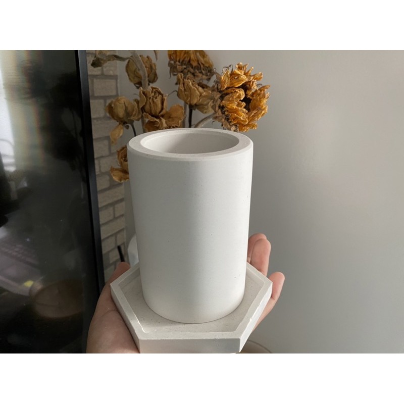 Minimalist/ Elegant Circular Pots (White) | Shopee Philippines