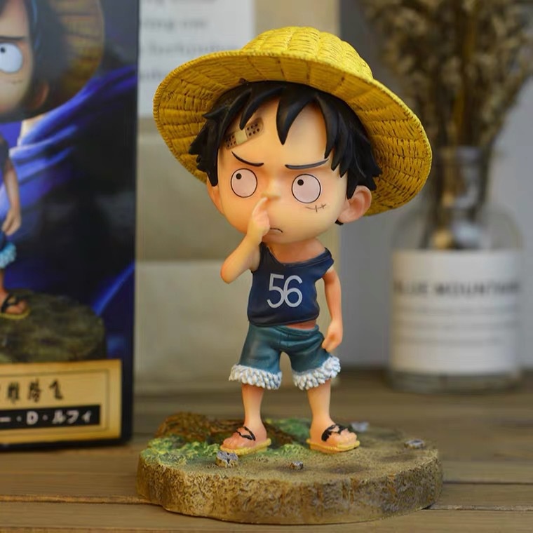 One Piece Figure GK Childhood Nose Picking Luffy Q Version Ornaments ...