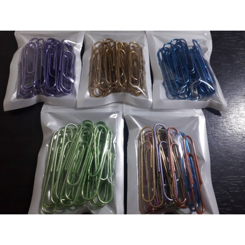 20 PCS METALLIC AND MATTE VINYL COATED JUMBO METAL PAPER CLIPS | Shopee ...