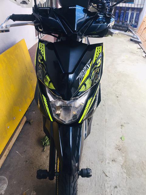 HONDA BEAT FI V2 VINYL DECALS/STICKER(pair) | Shopee Philippines