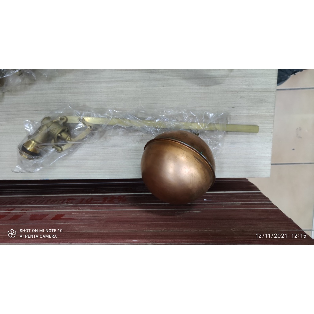 Copper Float Valve Ball Type Brass Fittings Heavy Duty 1-1/4 , 1-1/2 Or ...