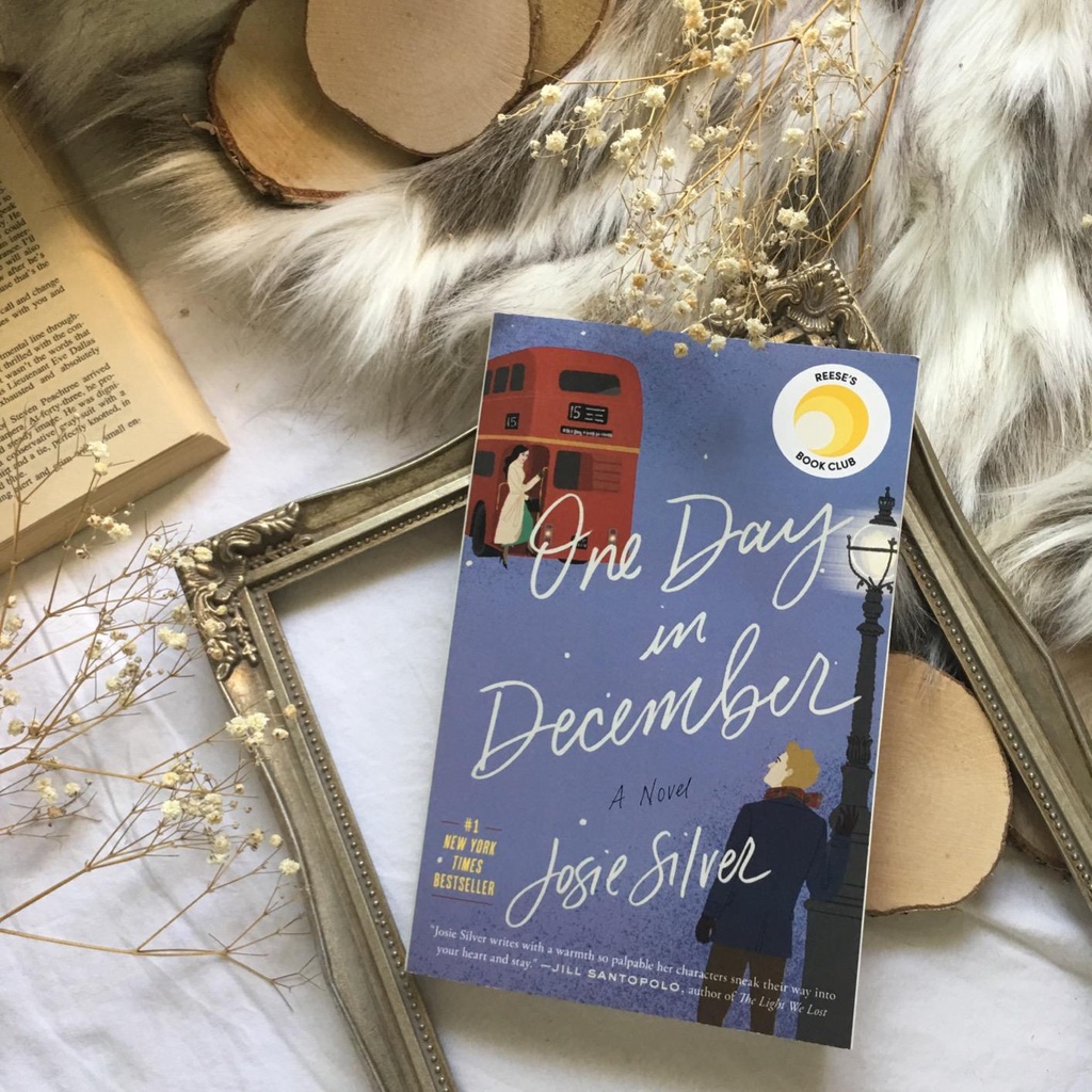 One Day in December Book by Josie Silver 393 Pages in English for ...