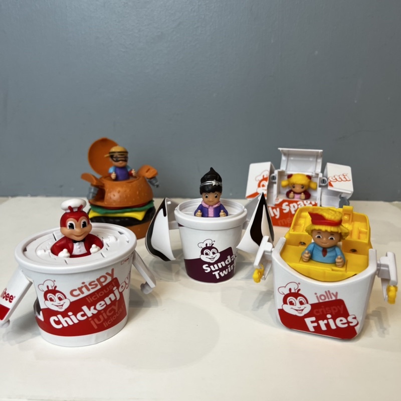 Jollibee Toys [Jollibots Toys] Jollibee Kiddie Meal Toys | Shopee ...