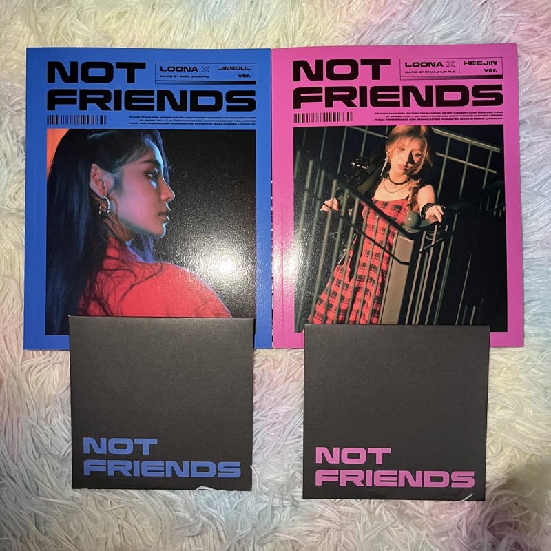 LOONA Not Friends Official Album Unsealed (Jinsoul ver) (Heejin ver ...