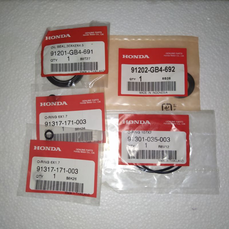 Honda genuine magneto oil seal/o-ring set for XRM 110,Wave 100 | Shopee ...