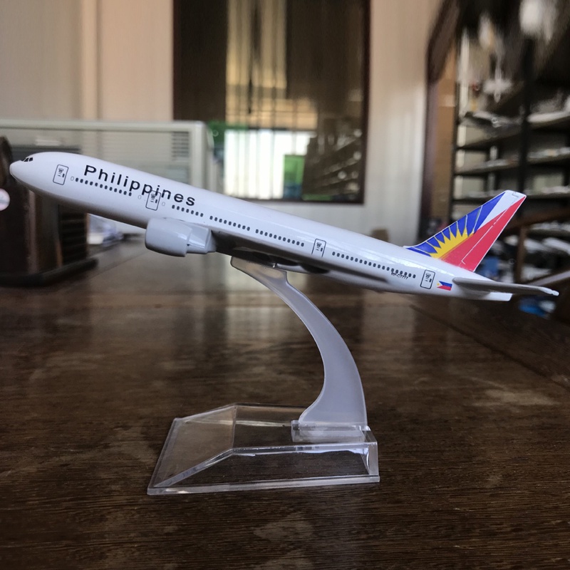 Philippine Airlines Boeing 747 777 Aircraft Model PAL Airbus A380 Cebu ...