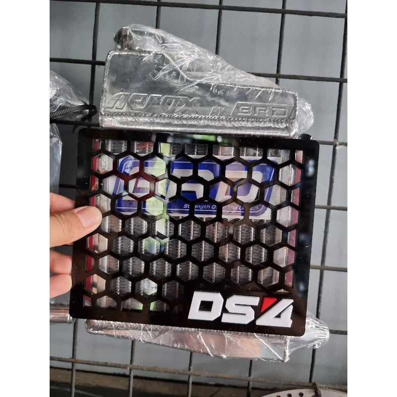 DS4 ACRYLIC RADIATOR COVER FOR NMAX, AEROX V1 AND NMAX AEROX V2 CLICK ...